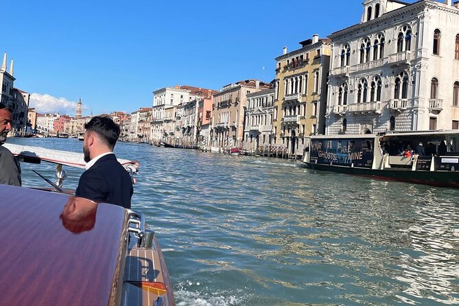 Venice: Marco Polo Airport Private Transfer to Hotel by Car& Boat - FAQ