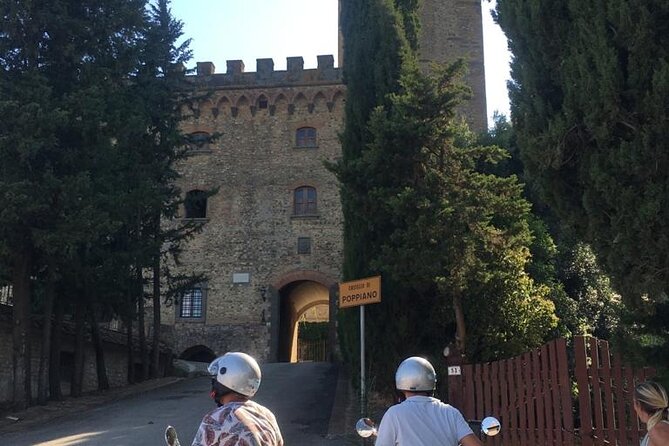 Vespa Elettrica 70 (125) Rental for the Full Day in Florence - The Reviews Tell the Story