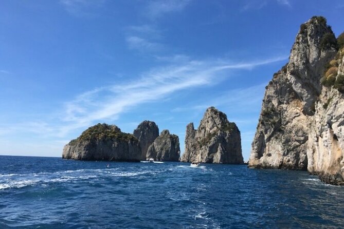 VIP Private Capri Dinner with Luxury Yacht Transfer & Aperitif - FAQs