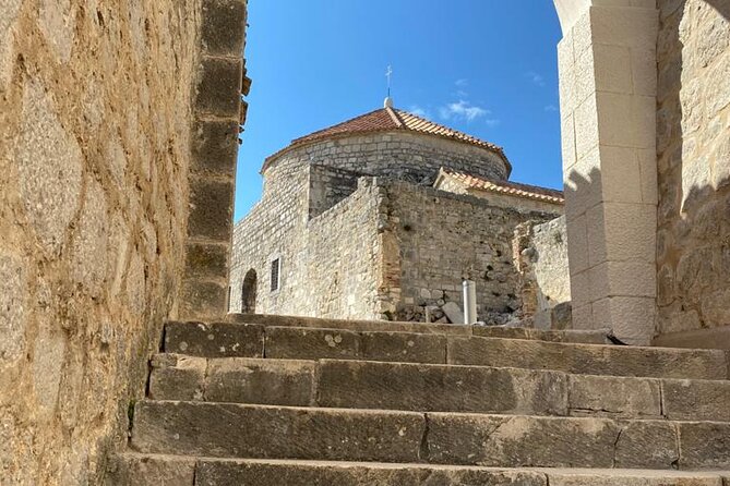 Visit Klis fortress & Olive museum Klis - FAQs