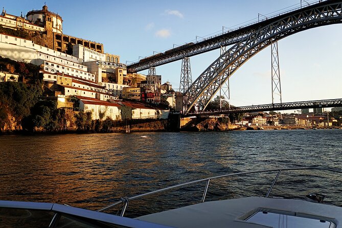 6 Bridges, Unshared,1h30m, sunset option, group price up to 6px - Key Points