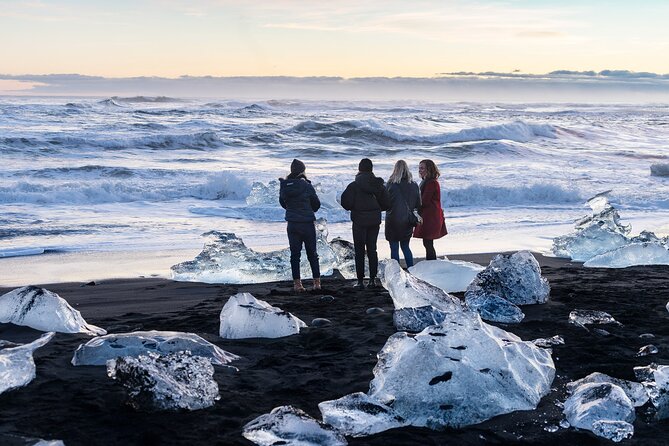 4-Day Iceland: Golden Circle, South Coast, Volcano Hike & Northern Lights - Accommodation and Meals