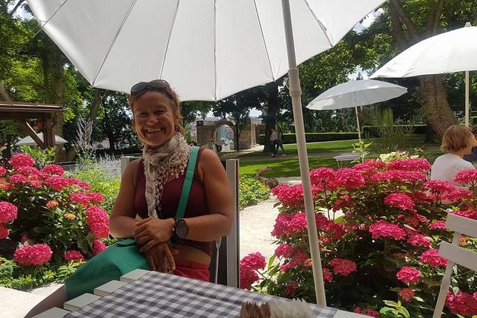 6 hours Prague Gardens and Parks Private Tour by car - FAQ