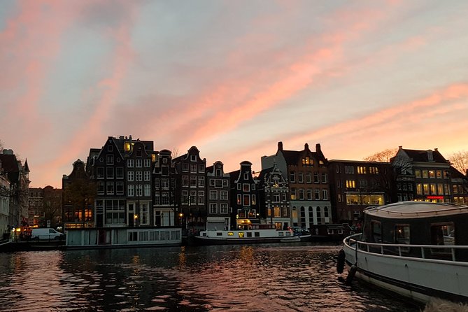 Amsterdam Evening Cruise Including Drinks and Dutch Bites - Who Should Book This Tour?
