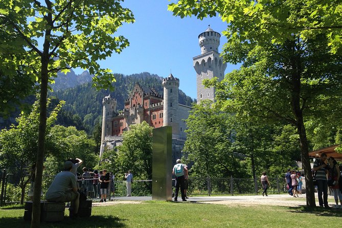 Beer and a Castle, A Neuschwanstein Tour - FAQs