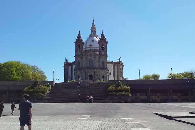 Braga and Guimaraes Private Tour from Oporto - FAQ