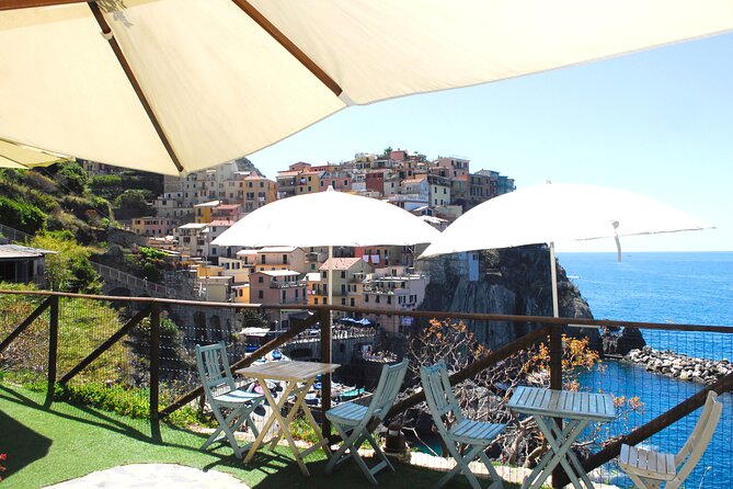 Cinque Terre Pesto Course Activity with Lunch - FAQs