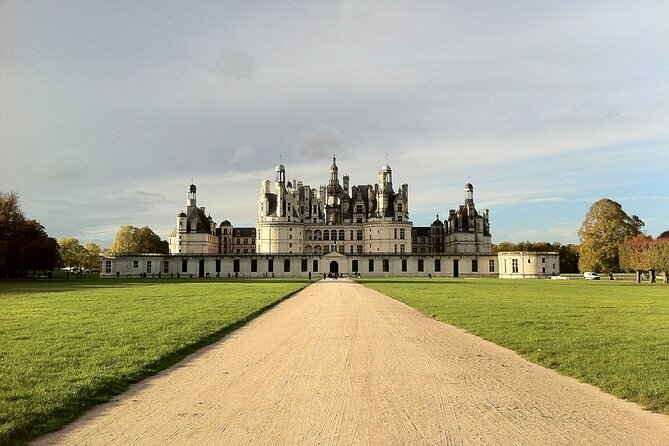 Explore Loire Castles & the City of Orleans from Paris - Who Will Love This Tour?