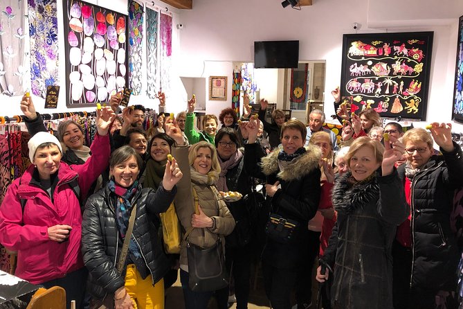 Food and silk tour in Lyon - Practical Details and Considerations