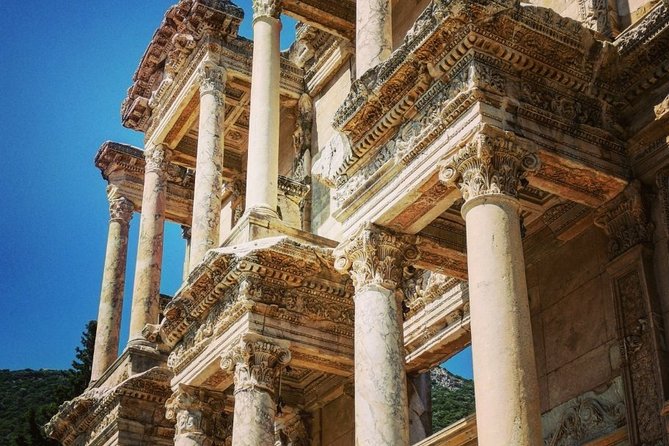From Izmir: Ephesus, Artemis Temple Tour WITH ENTRY TICKETS+LUNCH - FAQs