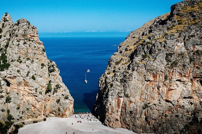 Full Day Tour to the Island of Mallorca - FAQs