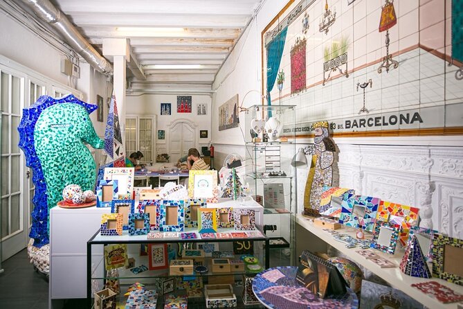 Gaudi Experience: Trencadis / Mosaic Workshop in Barcelona - FAQs