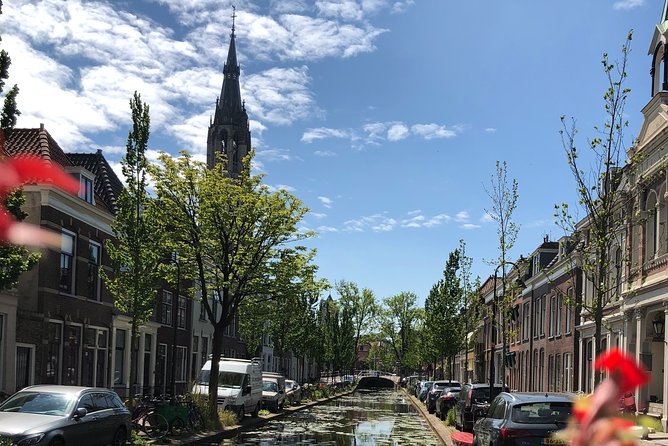 Go cycling through Delft! Culturally relaxed with a professional guide! - FAQ
