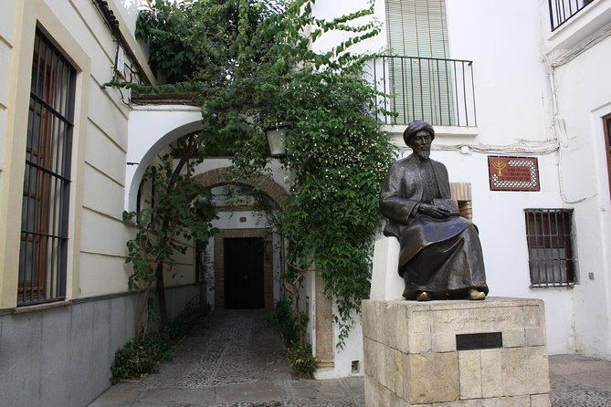 Guided Tour Jewish Quarter and Mosque-Cathedral of Córdoba with tickets - Practical Tips for Visitors