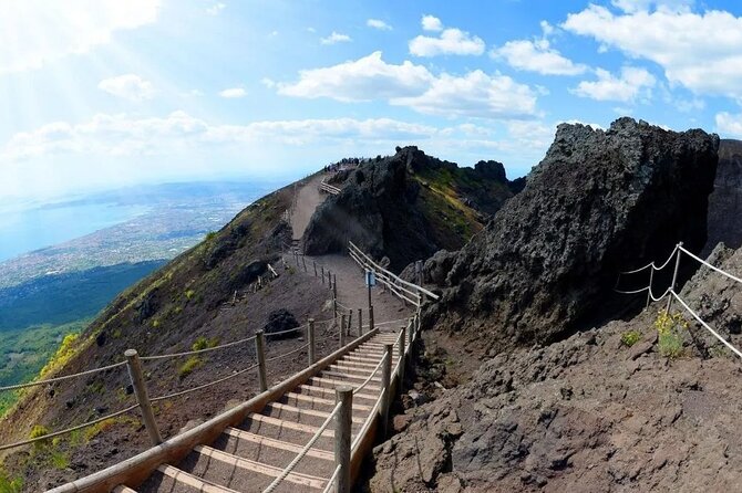 Guided Visit of Pompei and Mount Vesuvius Tour with Pizza Lunch - Who Will Love This Tour?