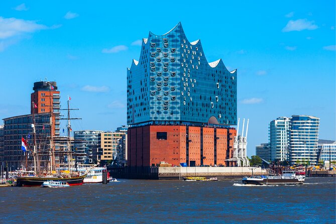 Hamburg Scavenger Hunt and Highlights Self-Guided Tour - Who Should Consider This Tour?