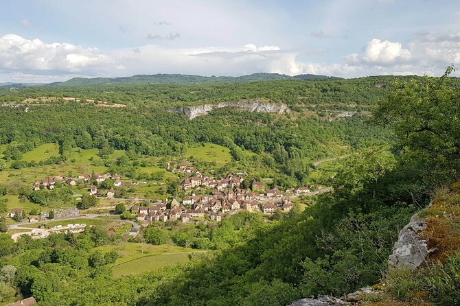 Hike to discover the most beautiful villages of France of the Dordogne valley : Loubressac and Autoire - Authentic Experiences Based on Reviews