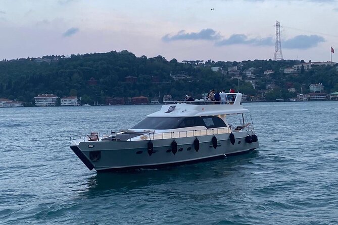 Istanbul: Private Bosphorus Tour On Luxury Yatch - In Summary