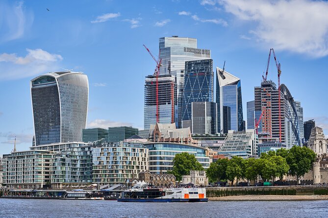 London Creative Photography Tour - The Experience Through the Lens of Others