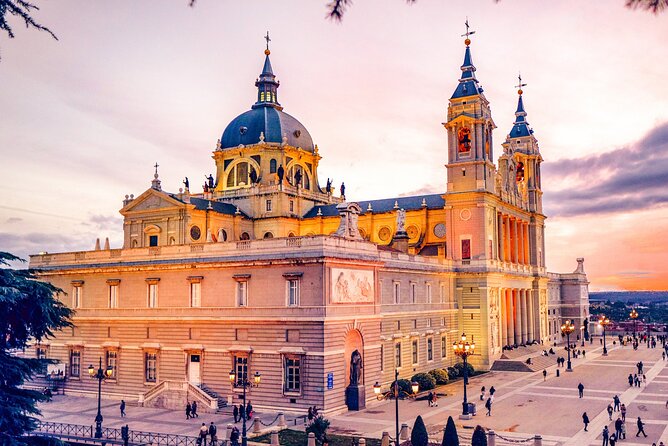 Madrid (Historical Centre) Scavenger Hunt and Self-Guided Tour - Final Word