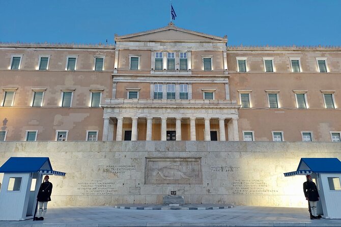 Night Tour of the City of Athens with Guide in Spanish - Frequently Asked Questions