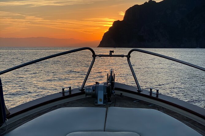 One Day Private Boat Tour in the Cinque Terre - FAQs