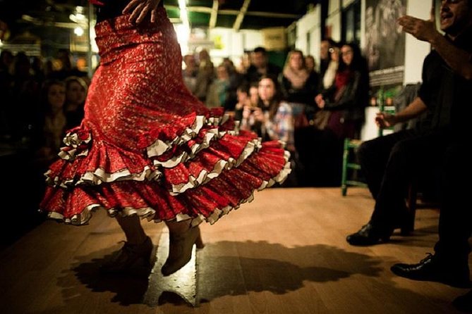Paella and Tapas Tour with The Best Flamenco Show - The Guide and Group Dynamics