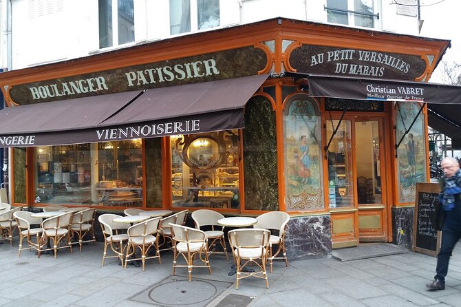 Paris Le Marais Walking Food Tour with Secret Food Tours - Sweet Moments: Chocolates, Macarons, and the Secret Dish