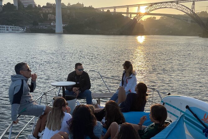 Porto: Brunch on the river Douro private - Frequently Asked Questions