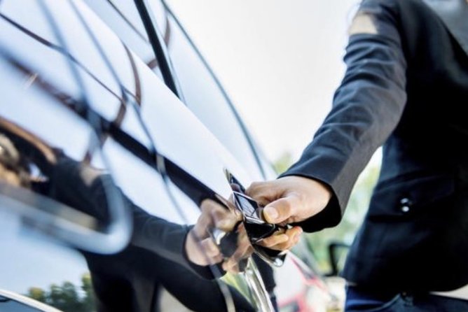 Private airport transfer: from the airport to the city of Luxembourg - Practical Tips for Travelers