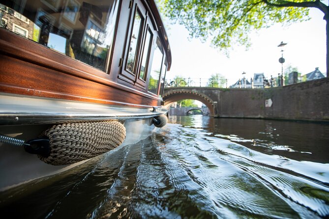Private Boat Tour Amsterdam - 90 Min incl. welcome drink on historic saloon boat - Practical Information