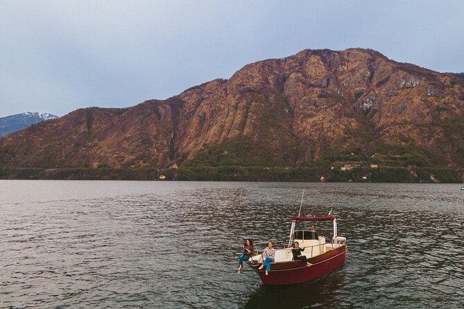 Private Boat Tour on Italian Gozzo on Lake Como - Frequently Asked Questions