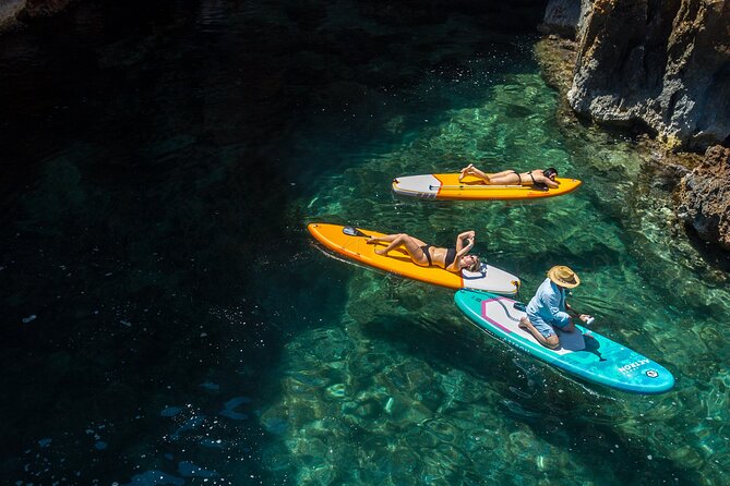 Private custom Blue & Green Cave tour with yacht from Hvar town - FAQs