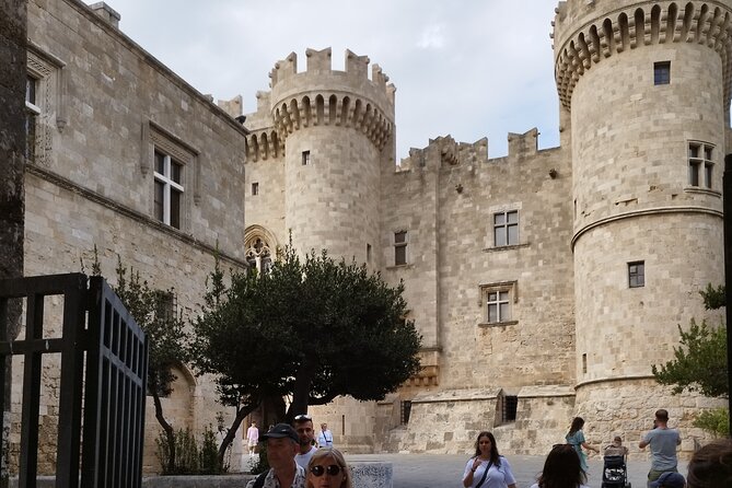 Private Full Day Tour of Rhodes, Lindos and 7 Springs - FAQ