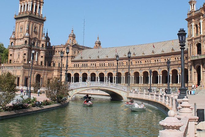 Private Half day Tour of Sevilla with Hotel pick up and drop off - Frequently Asked Questions
