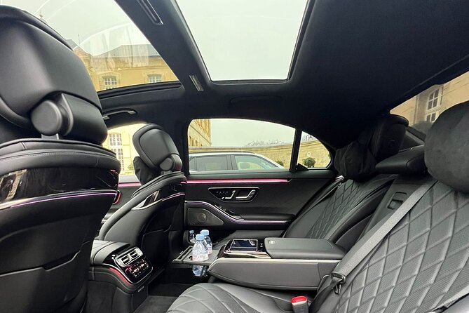 Private round trip transfer from/to Paris airports - Frequently Asked Questions