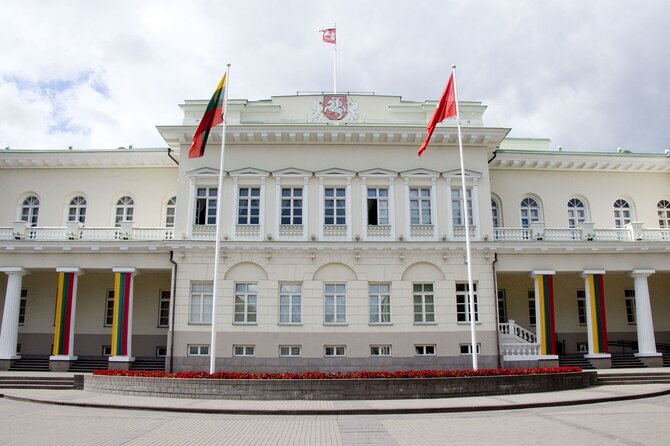 Private Vilnius Old Town Walking Tour - Who Should Book This Tour?