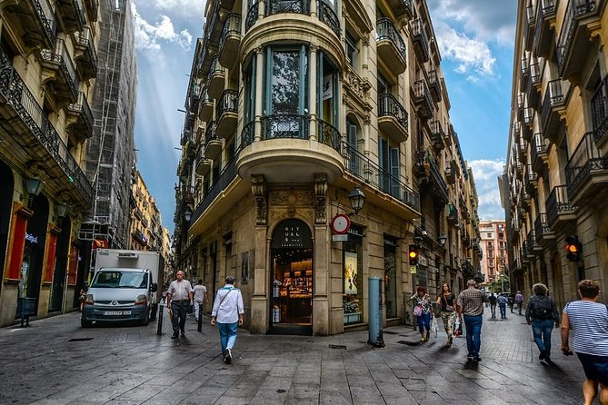 Private Walking Tour Across Gothic Quarter - Final Thoughts