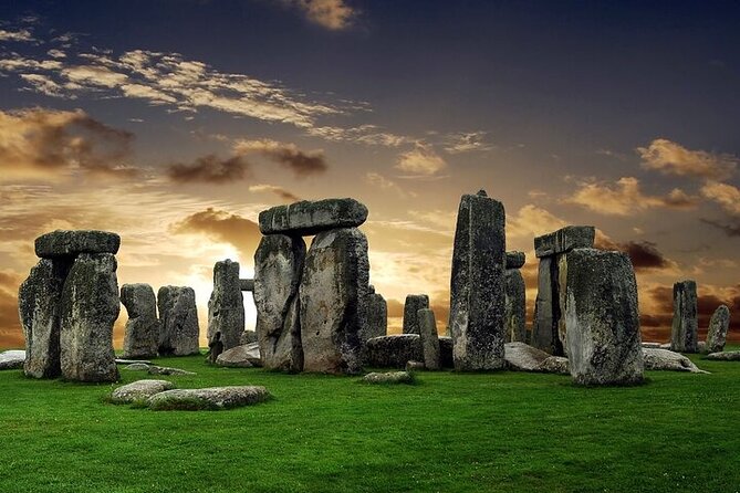 Private Windsor Castle and Stonehenge Day Tour - FAQ