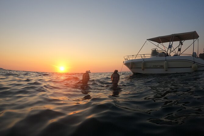 Procida Island Tour by Boat 2h 15m with Swimming and Underwater Photos - FAQ