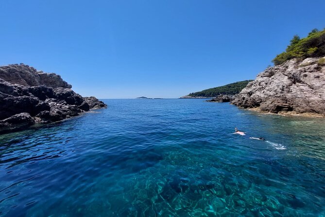 Rent a speedboat without skipper - discover beauties by yourself - Who Will Love This Experience?