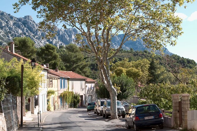 Romantic Couple's Day to Relax in Provence off the beaten path - The Sum Up