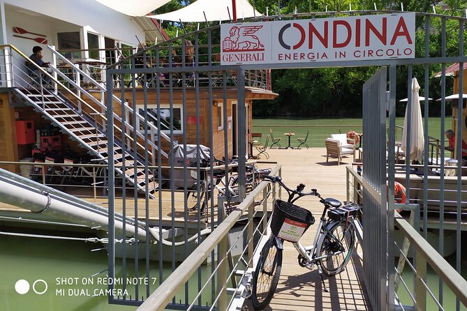 Rome Tiber cycle path: Electric & Muscle Rental Bike - Who Should Consider This Experience?
