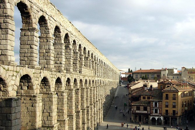 Segovia Private 5 hours Tour from Madrid with Hotel Pick up - The Sum Up