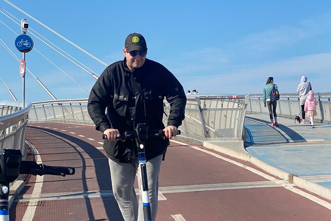 Self-guided panoramic eco tour of Pescara by e-scooter or bike - FAQs