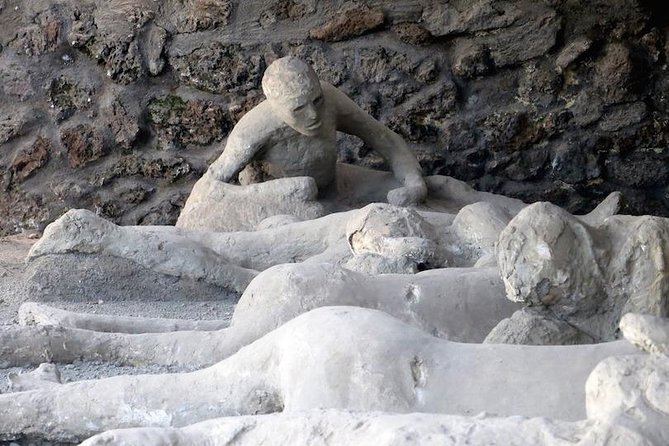 Semi private half day in Pompeii from Rome extraordinary afternoon opening - FAQ