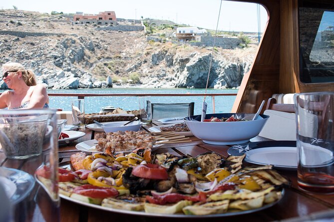 Shared Mykonos Sail Cruise to Delos and Rhenia Islands - The Bottom Line: Who Should Consider This Tour?