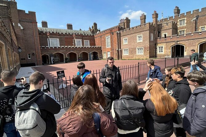 Sightseeing tour of London - in clear, slow English - The Sum Up