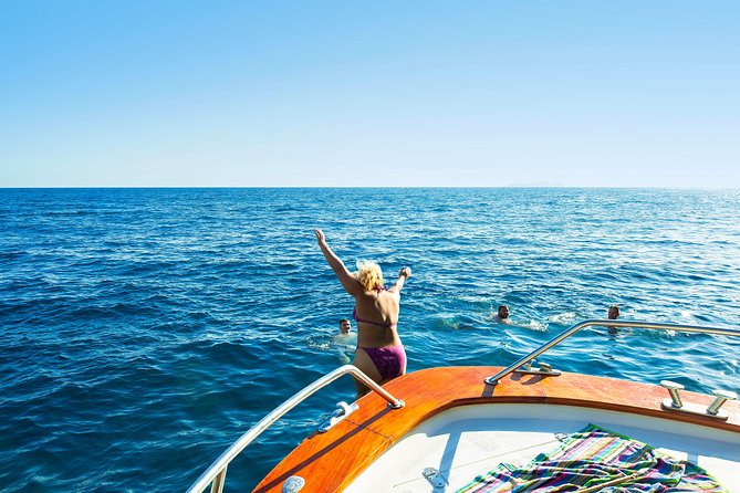 Sorrento to Ischia and Procida: Small Group Boat Tour - FAQs