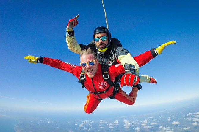 Tandem Skydiving  30 min from Albufeira - FAQ